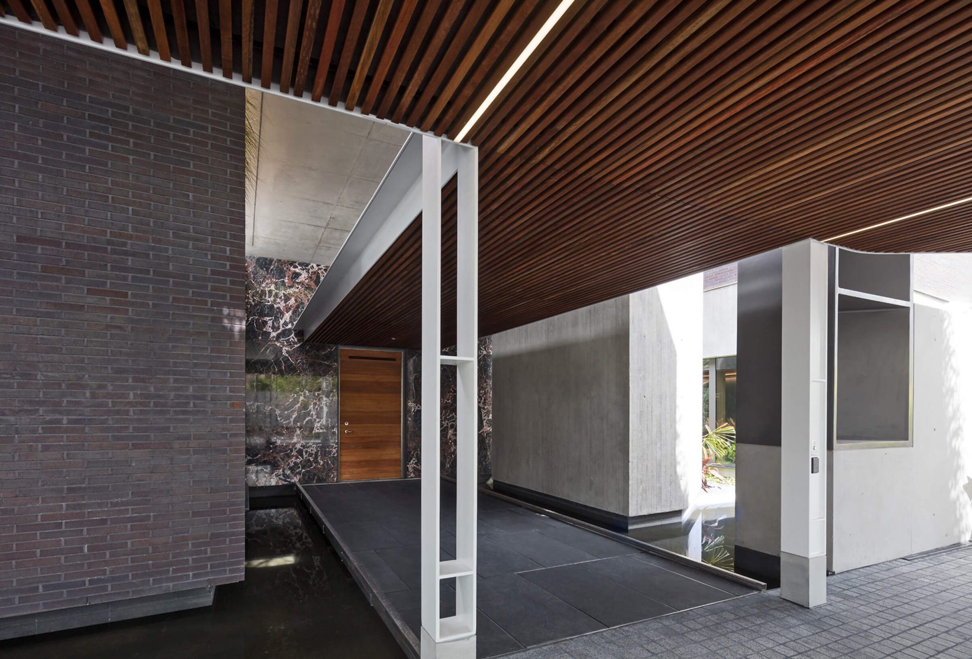 Australian Embassy Bangkok - Sculptform