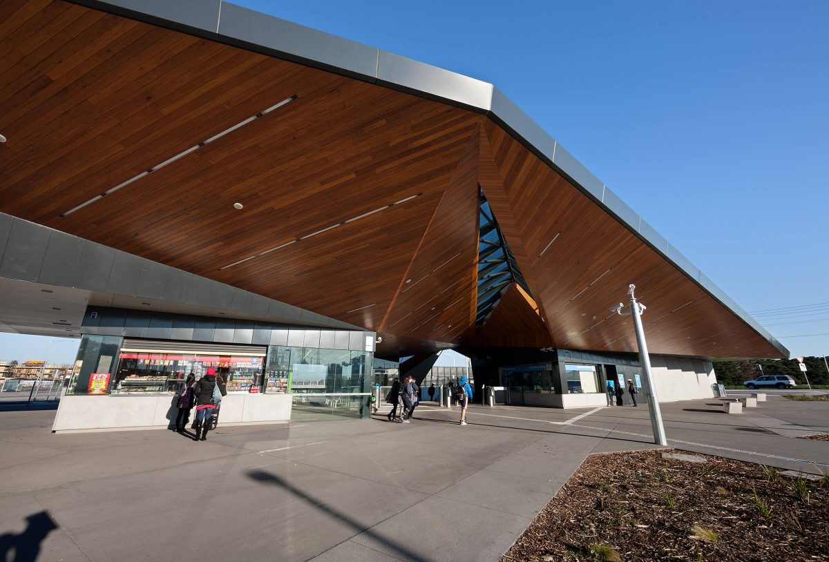 Epping Station - Sculptform