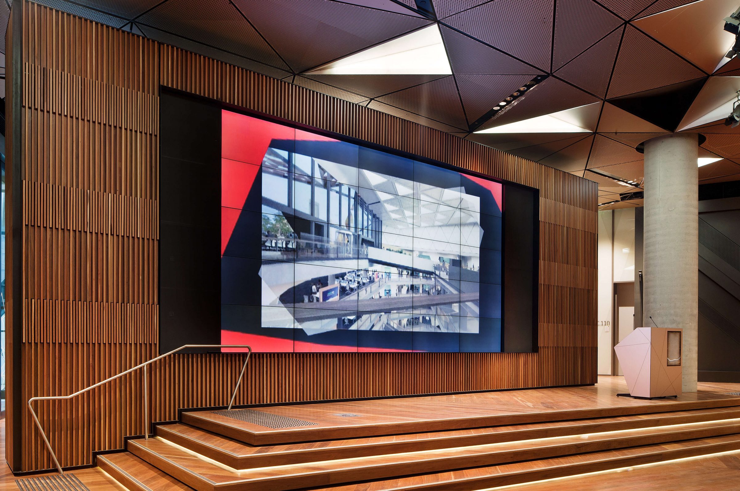 NAB 700 Bourke Street - Sculptform