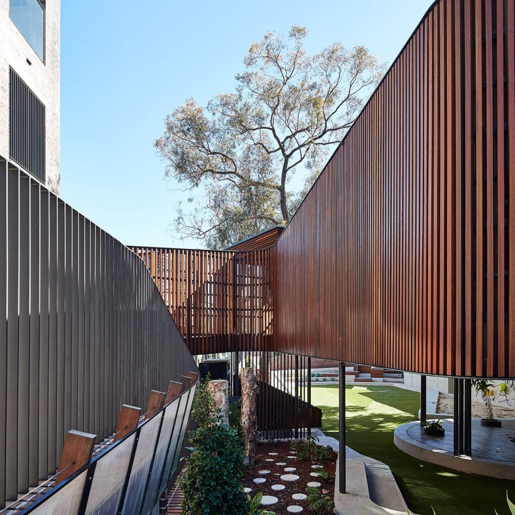 Timber and Aluminium Balustrades | Sculptform