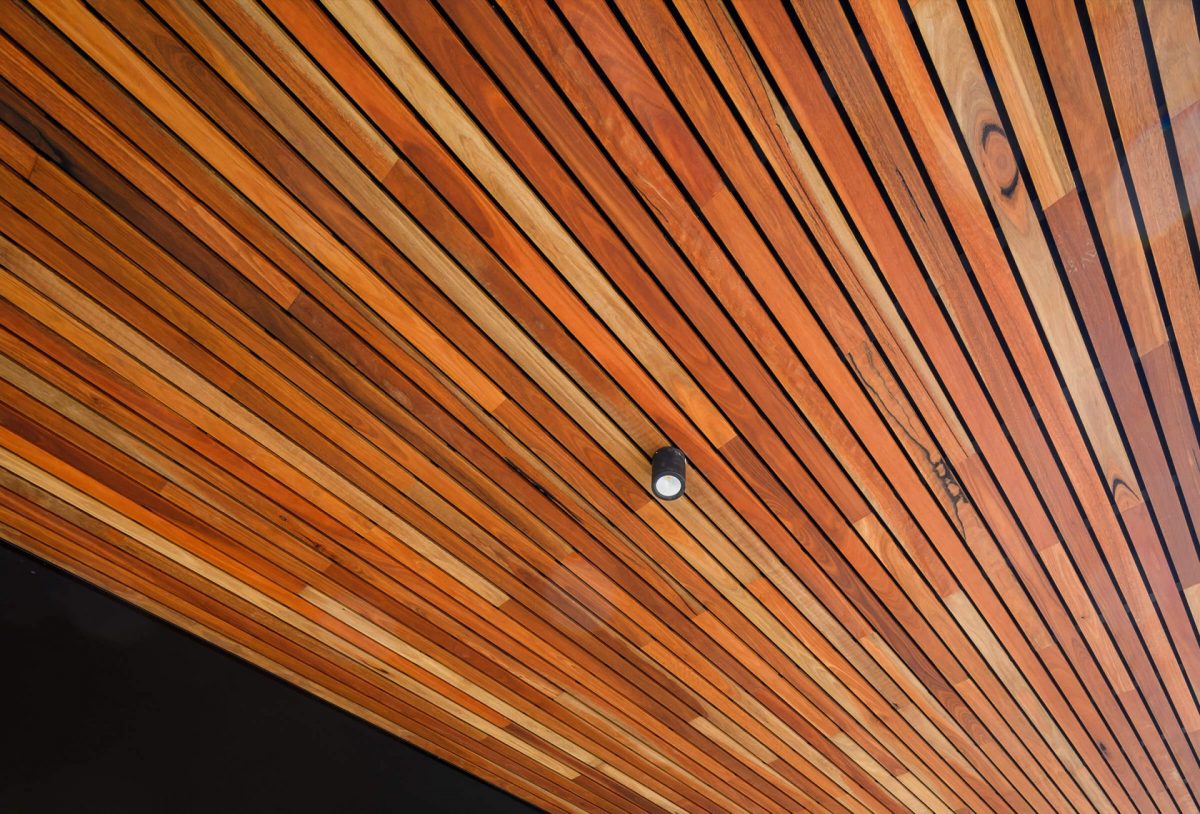 Comparing Panelised and Stick-Built Lining Systems - Sculptform