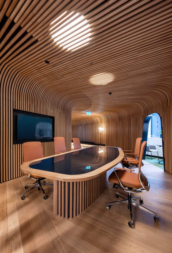 How is Timber Curved? - Sculptform