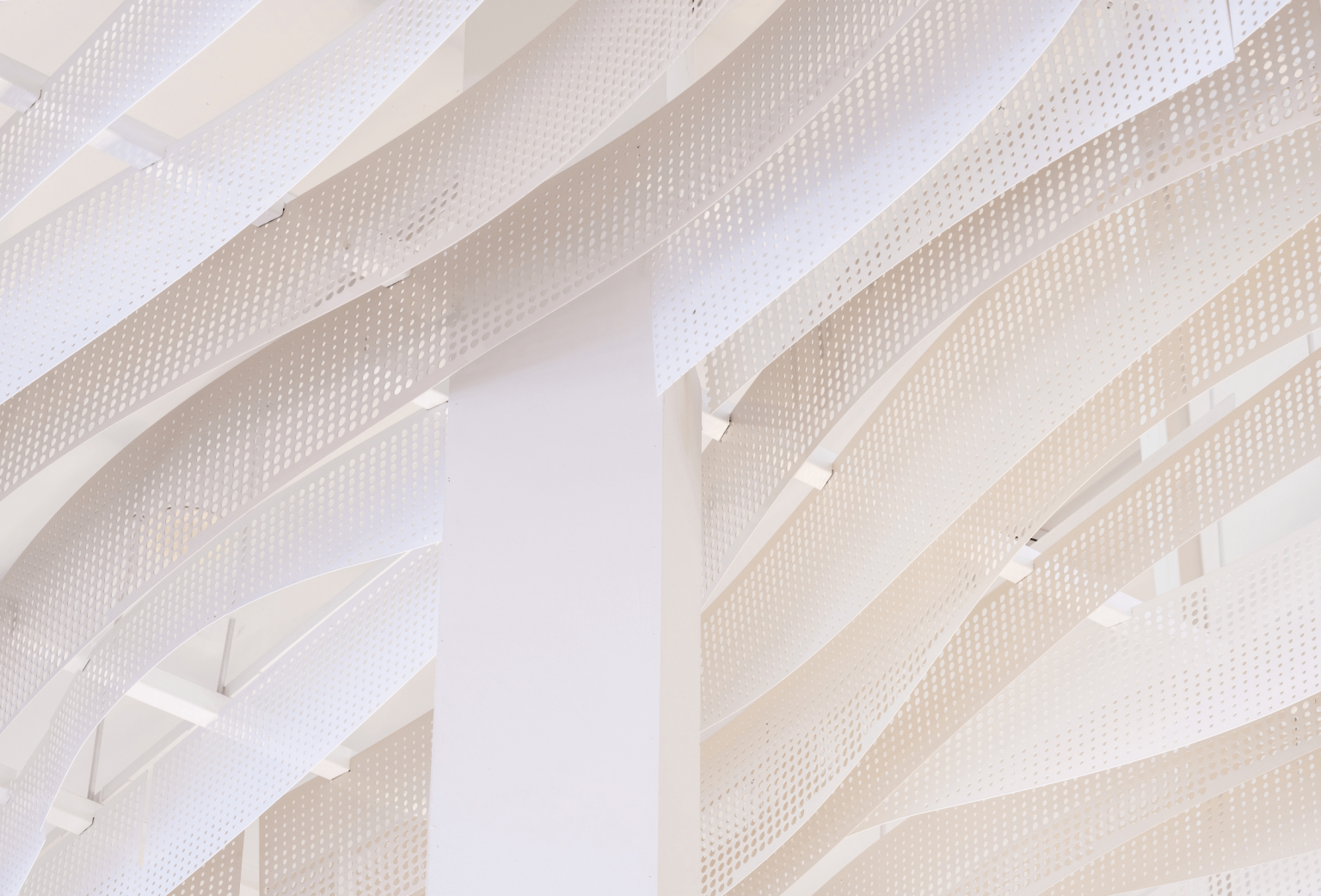 Watergardens Food Court's Aluminium Ceiling | Sculptform